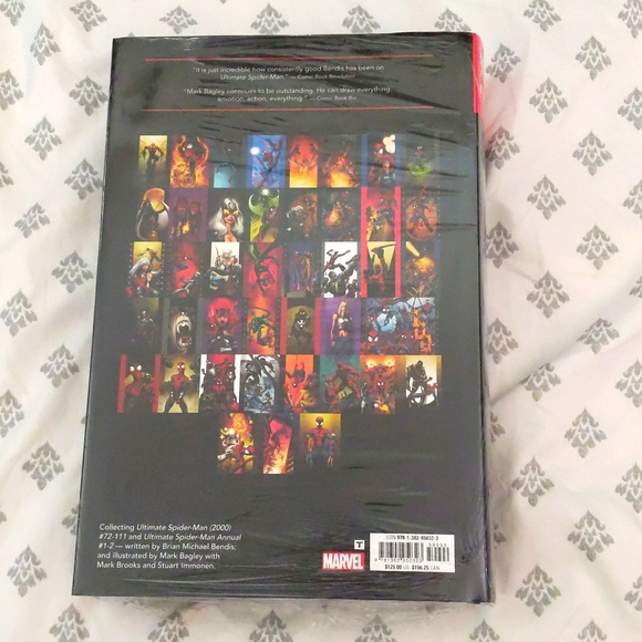Marvel | Other | Marvel Ultimate Spiderman By Bendis Bagley Brooks ...